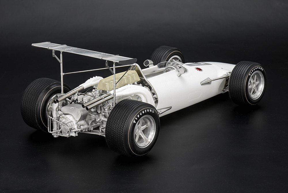 Model Factory Hiro 1/12 car model kit K828 Honda RA301 (1968) Version ...